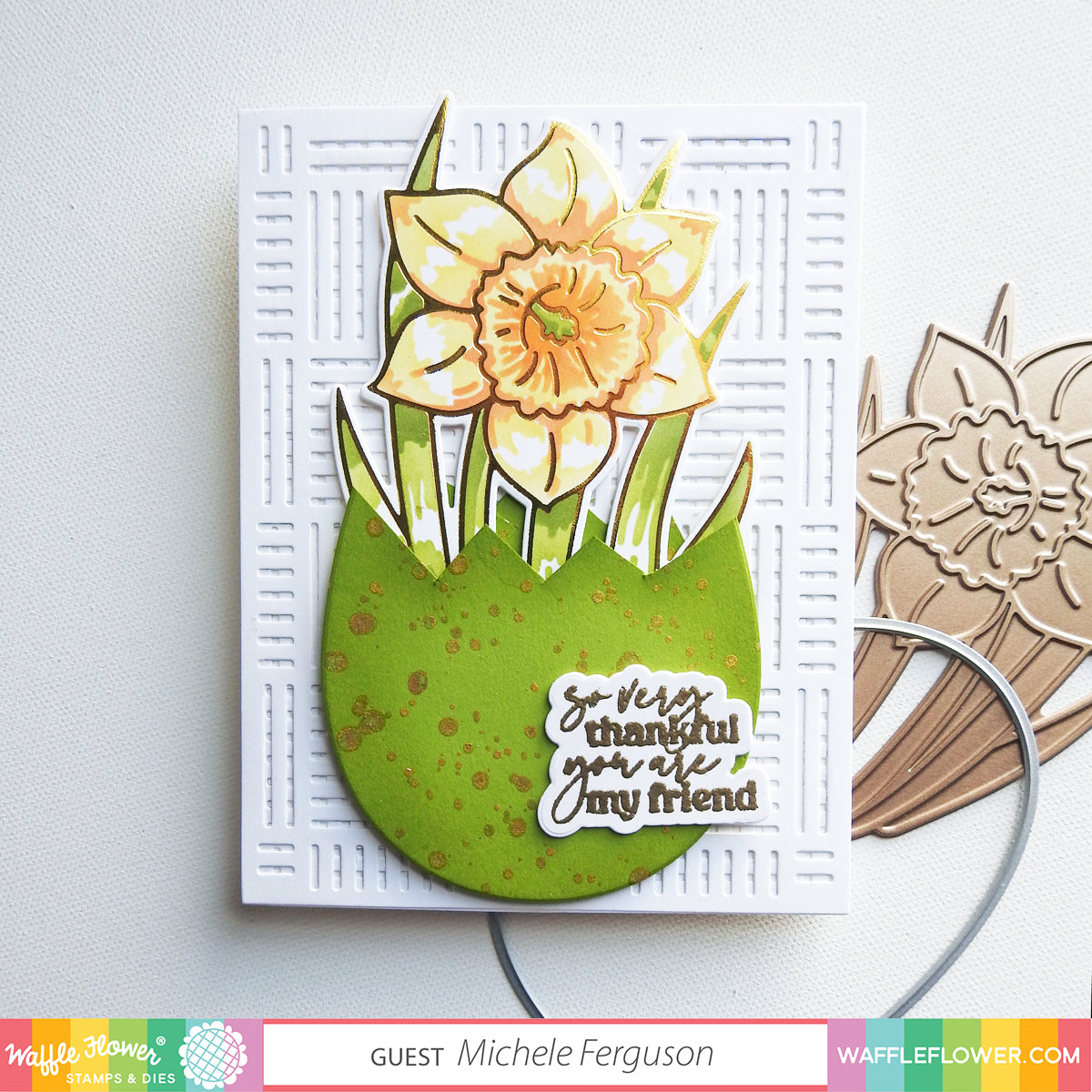 Sketched Daffodil Foil Plate – WaffleFlower.com